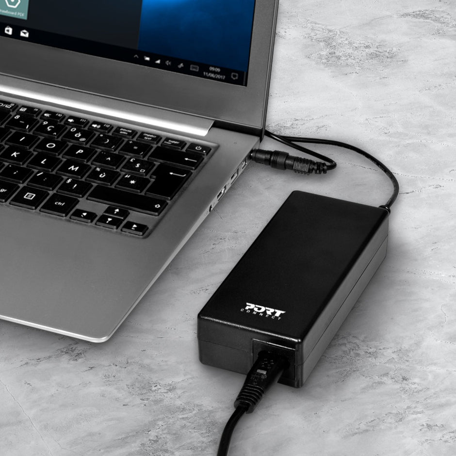 Laptop Chargers – Matrix Warehouse Computers (PTY) Ltd